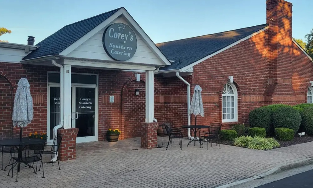 Home - Whats Up Williamsburg